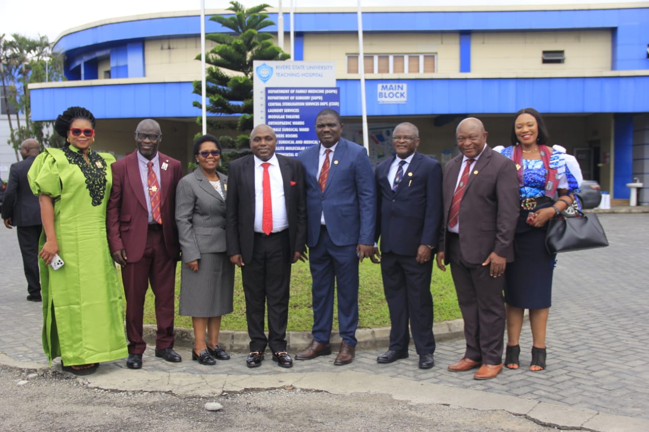 PRESIDENT OF NATIONAL POST GRADUATE MEDICAL COLLEGE OF NIGERIA COMMENDS ...